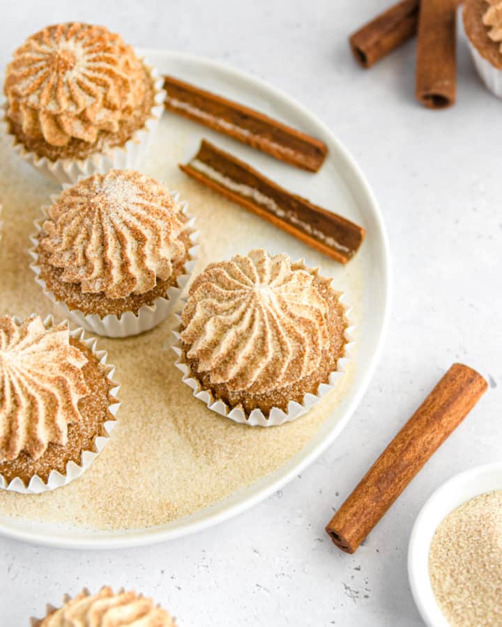 Cinnamon Cupcakes with Buttercream Frosting - Chopnotch