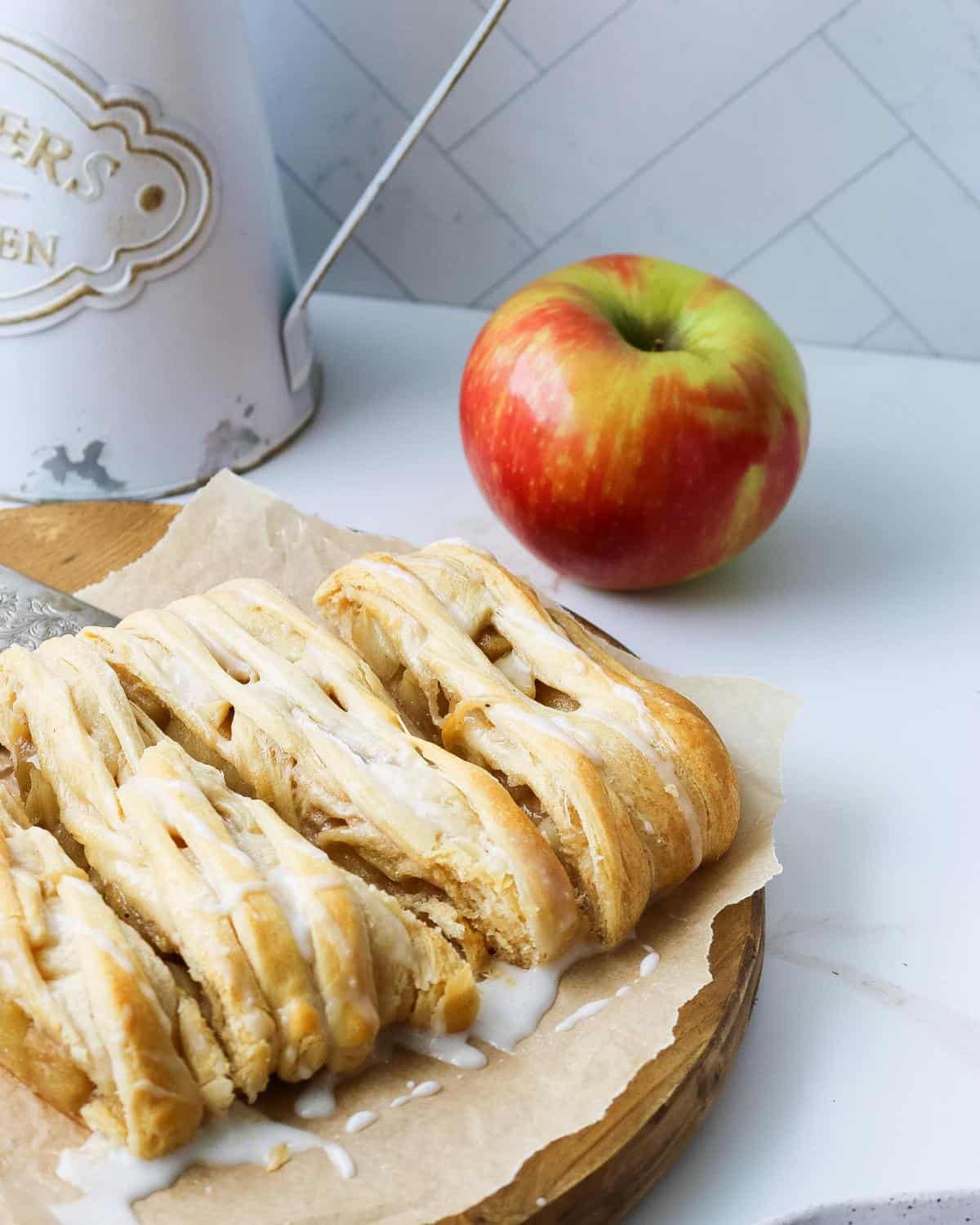 Easy Apple Danish Recipe - Chopnotch