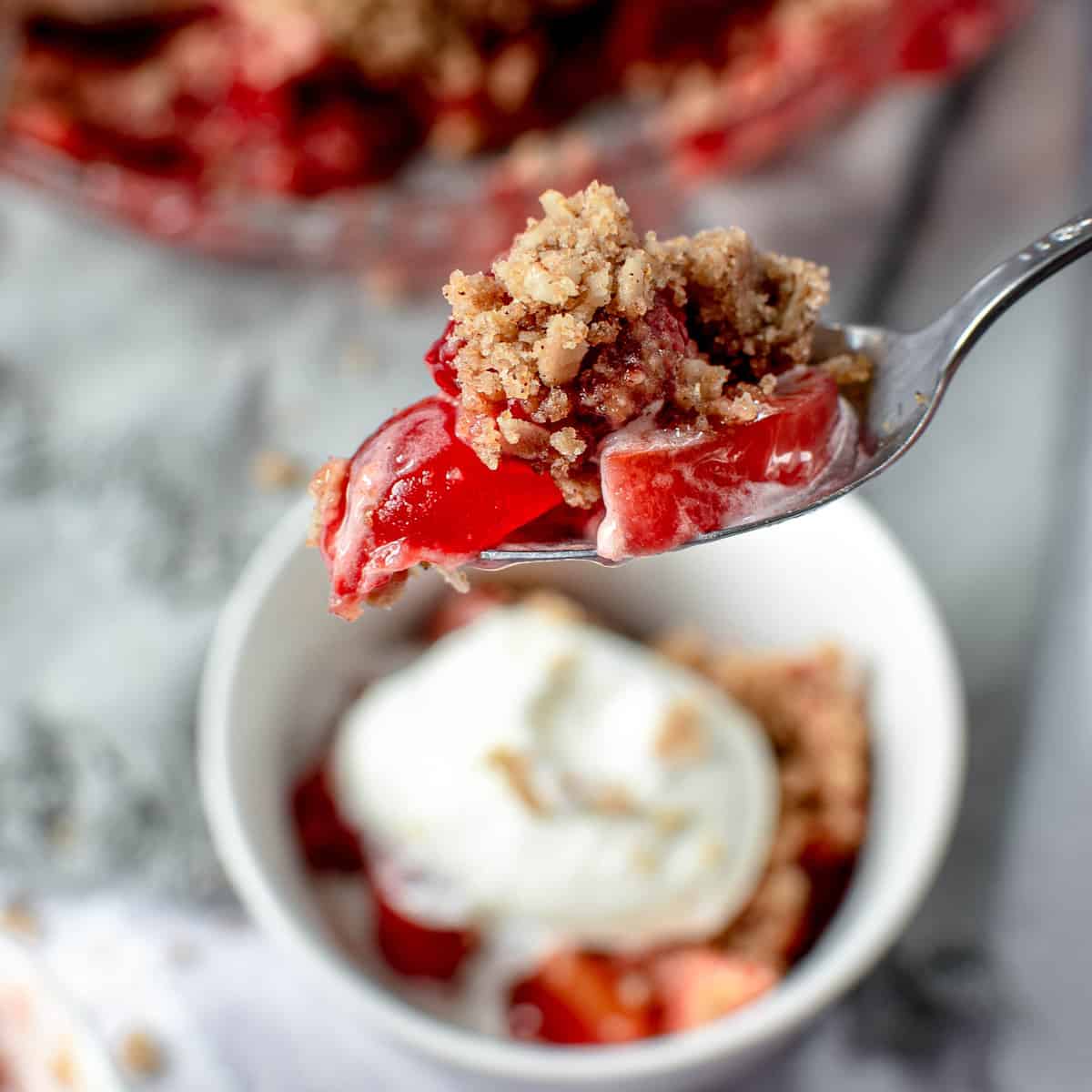 Cherry Apple Crisp: Quick 10 Minute Prep Time - Chopnotch