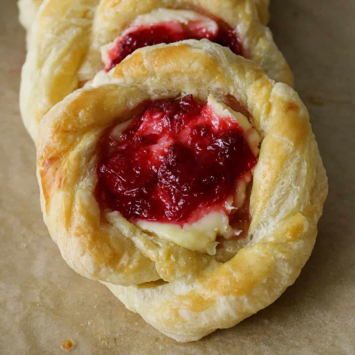 Strawberry Danish Dessert Recipe - Chopnotch